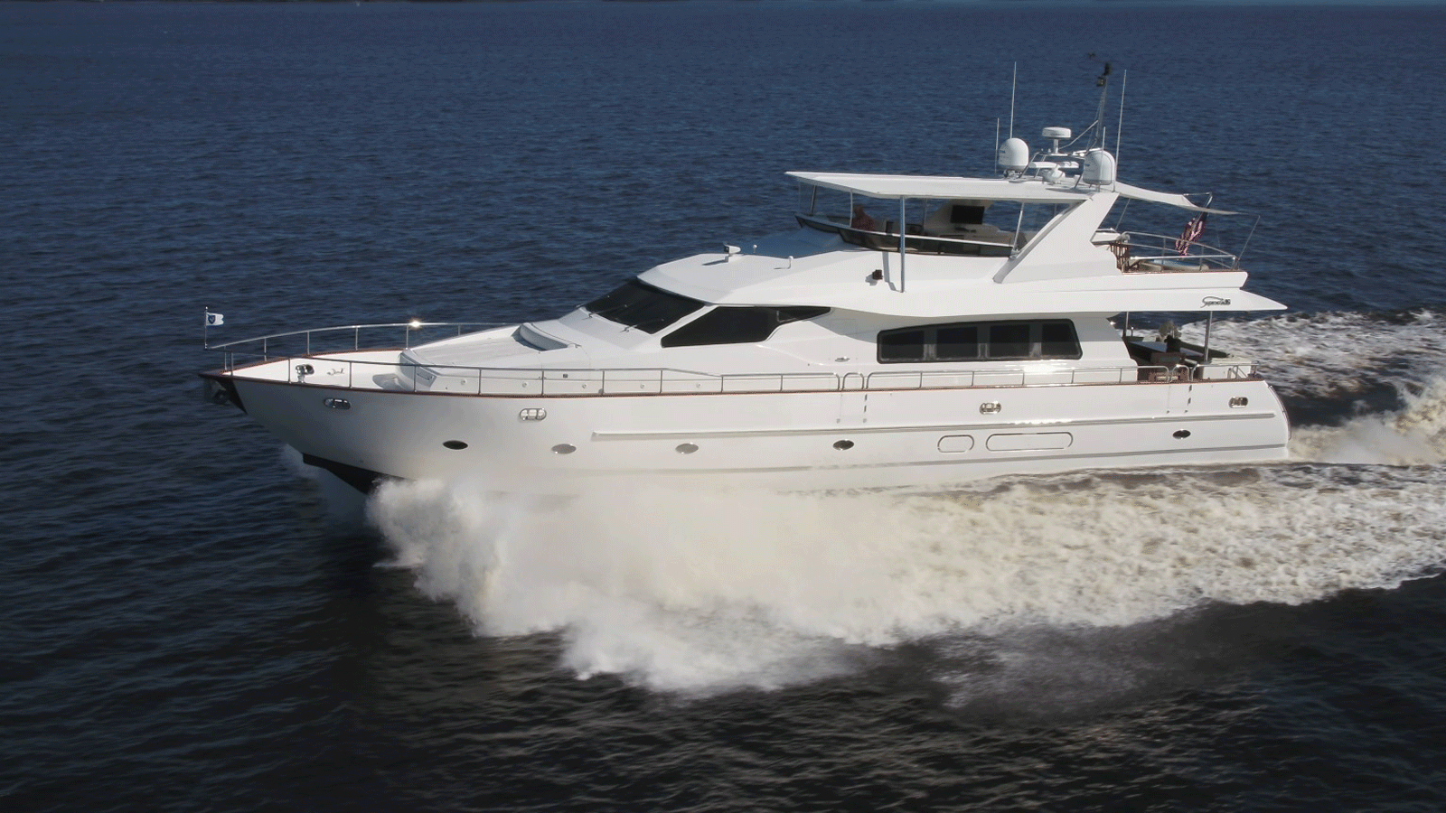Novatec Motor Yacht Dreamchaser Sold